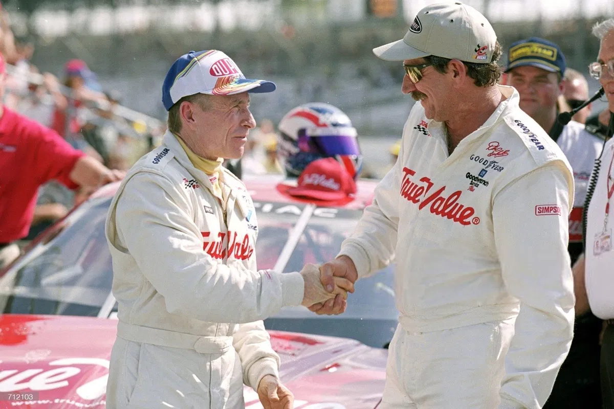 25 Years After Dale Earnhardt’s Passing, Mark Martin Issues Bold Claim ...